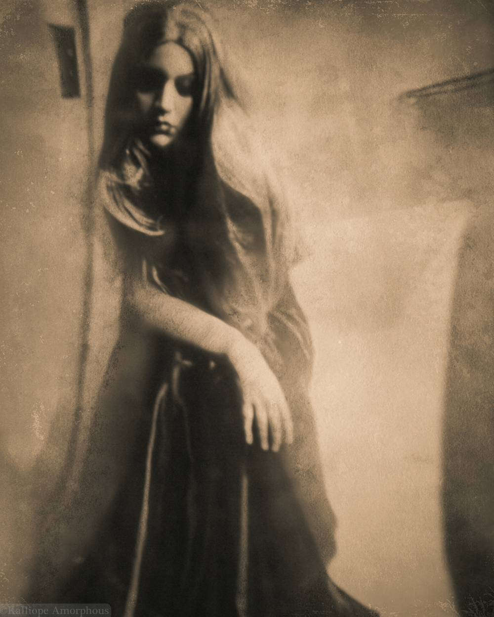 An Interview with Fine Art Photographer Kalliope Amorphous